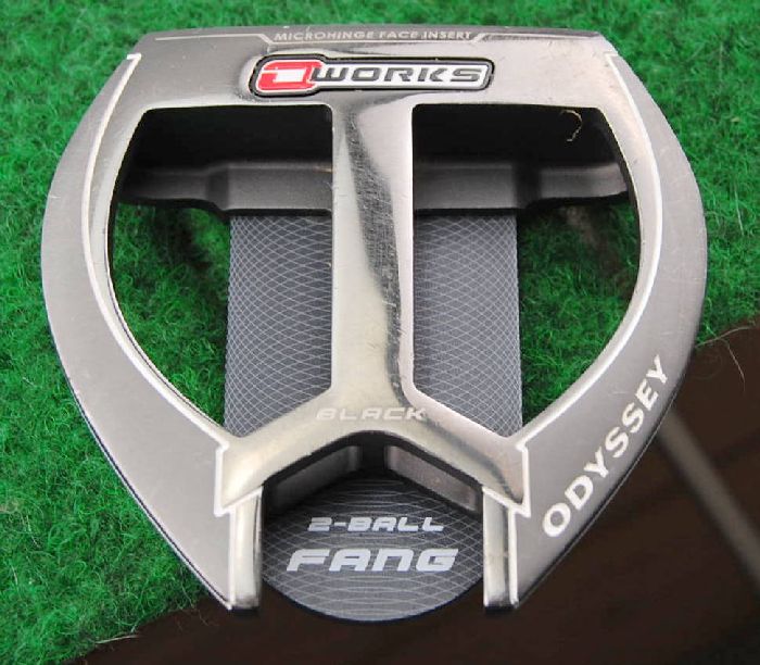 Odyssey Works 2-Ball Fang Putter 34 inch Wunschgriff – Franks Golfshop GmbH